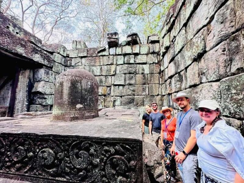 From Siem Reap: Banteay Srei & 5 Temple Grand Circuit Tour - Final stops and return