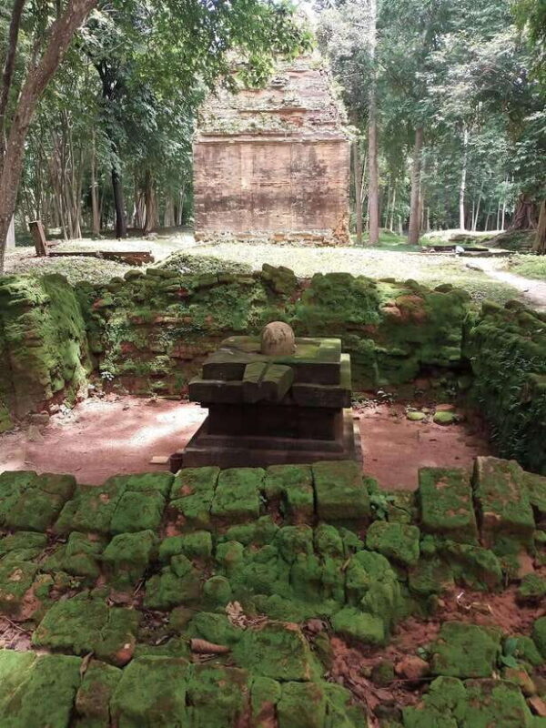 From Siem Reap: Sambor Prei Kuk and Kompong Kdei Day Trip - Introduction to the Experience