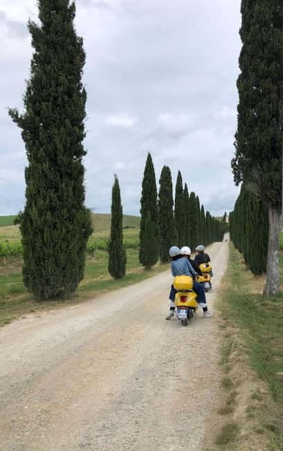 From Siena/Badesse: Vespa & Chianti Tour in the Tuscan Hills - Exploring Tuscany by Vespa: A Genuine Adventure