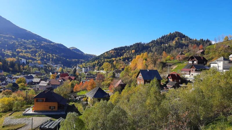 From Sighetu Marmatiei: Maramures guided tour - Authentic Experiences and Genuine Insights