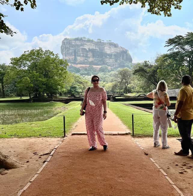 From Sigiriya: Sigiriya Lion Rock and Minneriya Jeep Safari - Key Points