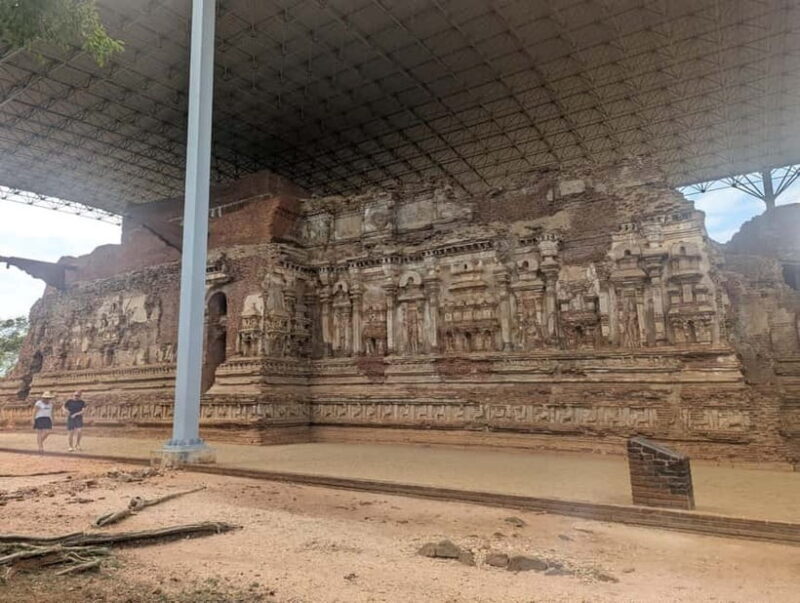 From Sigiriya:Polonnaruwa Day Tour with Farmers lunch - An In-Depth Look at the Tour Itinerary