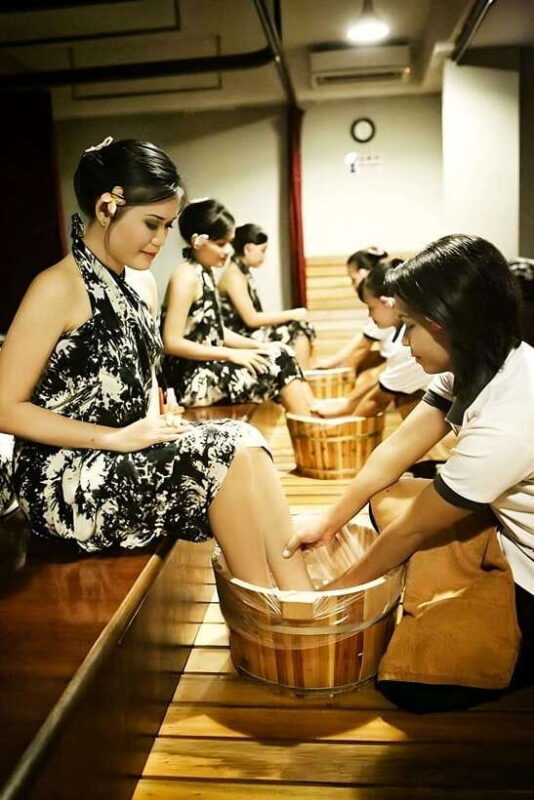 From Singapore: Batam Highlight Half-Day Tour - Ferry Ride: About 70 Minutes