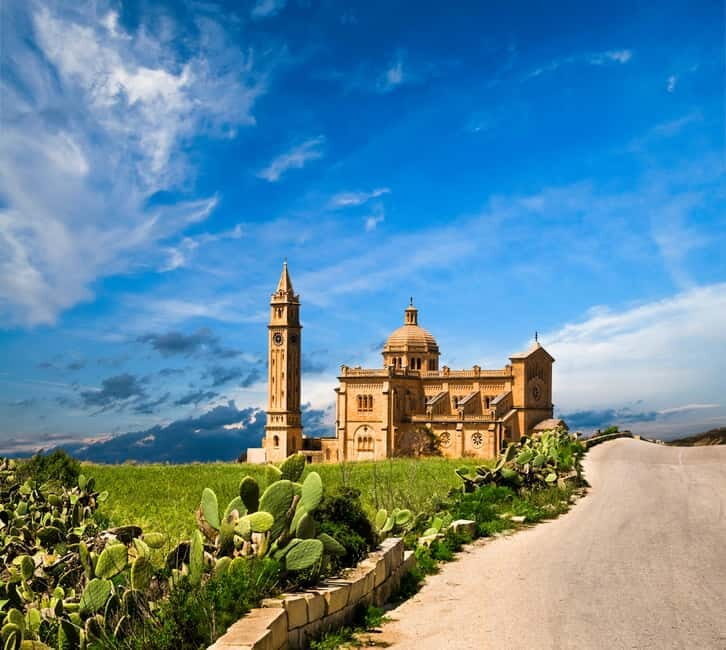 From Sliema: Best of Gozo & Comino (CMO) - Boat to Blue Lagoon, Comino