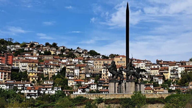 From Sofia: Veliko Tarnovo and Arbanasi Tour with Transfer - Key Points