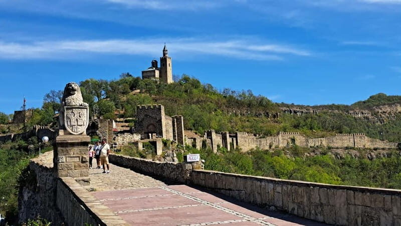 From Sofia: Veliko Tarnovo and Arbanasi Tour with Transfer - The Itinerary Breakdown