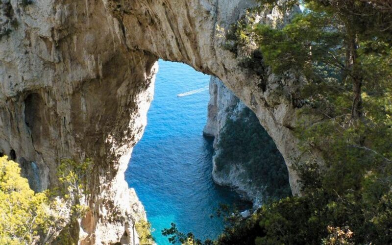 From Sorrento: Capri Day Cruise with Blue Grotto Exploration - Key Points