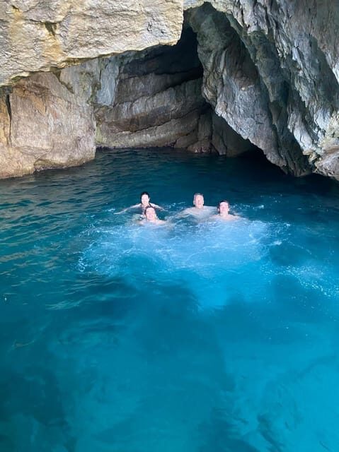 From Sorrento: Discover the island of Capri by private boat - FAQ