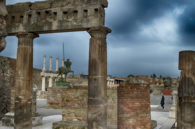 From Sorrento: Pompeii and Mount Vesuvius Trip with Lunch - Key Points