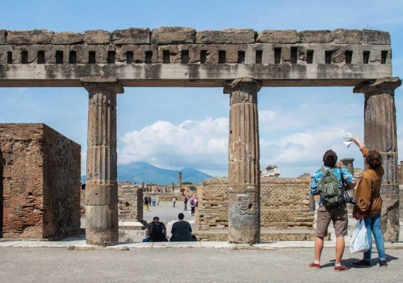 From Sorrento: Pompeii with an Archaeological Guide & Ticket - What to Expect from the Tour