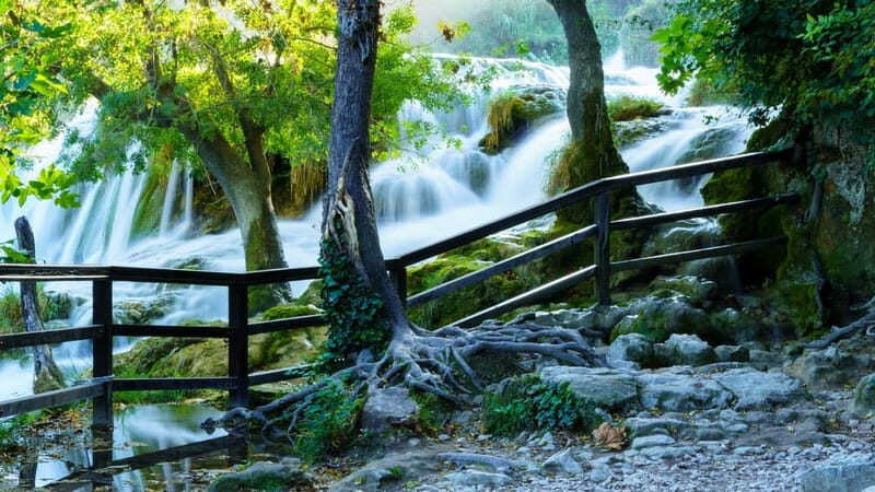 From Split: Krka Waterfalls with Riverboat Ride & swimm stop - FAQ