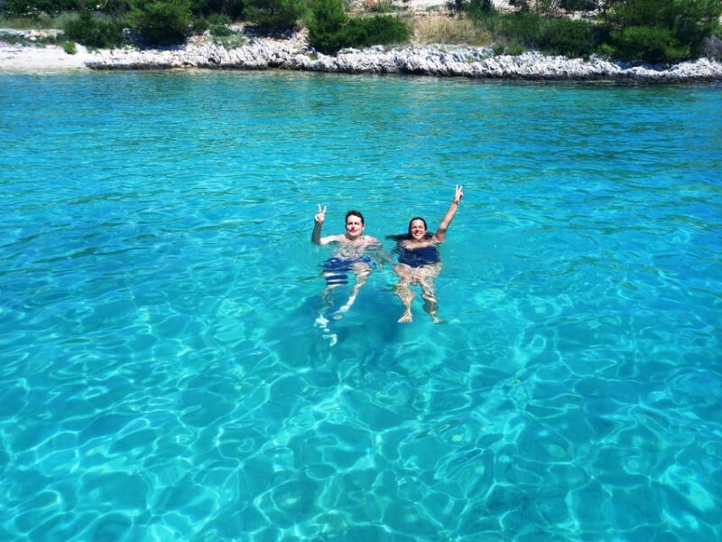 From Split or Trogir: Private speedboat tour to Blue Lagoon - FAQ