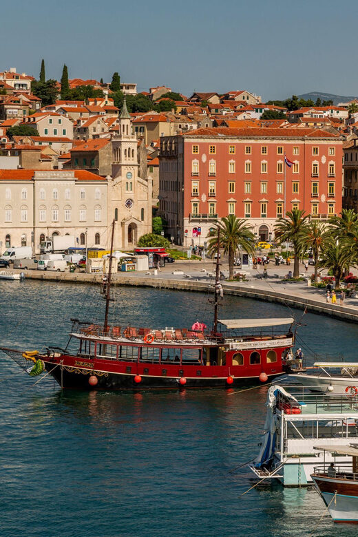 From Split: Overnight stay in NP Plitvice & Zadar - Lunch and Dinner