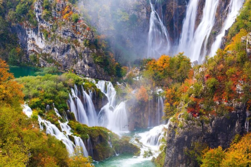 From Split: Plitvice Lakes Guided Tour with Entry Tickets - Key Points