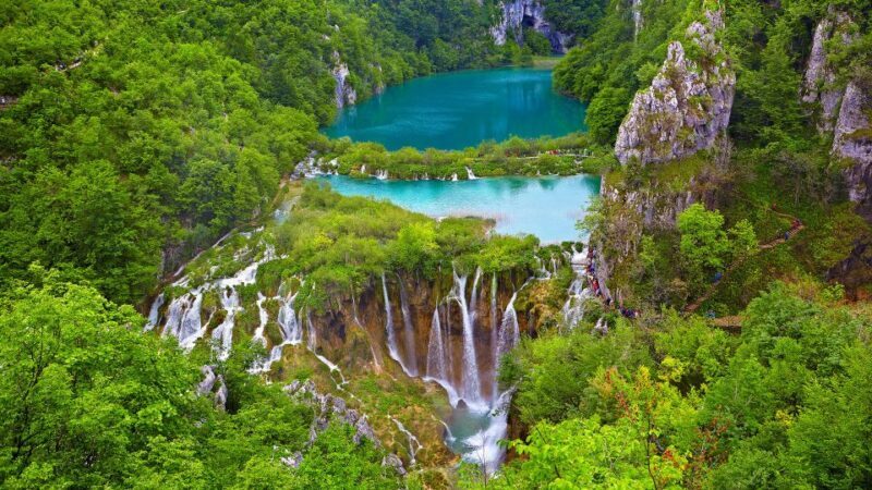 From Split: Transfer to Zagreb with Stop at Plitvice Lakes - Who Should Consider This Tour?