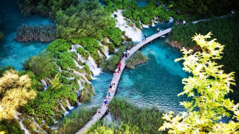 From Split: Transfer to Zagreb with Stop at Plitvice Lakes - Important Tips for Travelers