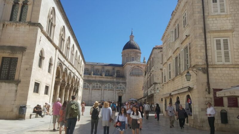 From Split/Trogir: Dubrovnik Guided Tour with a Stop in Ston - FAQs