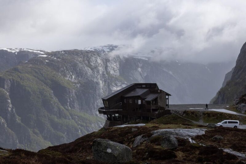 From Stavanger: Off-Season Hike to Kjerag with Premium Lunch - Key Points