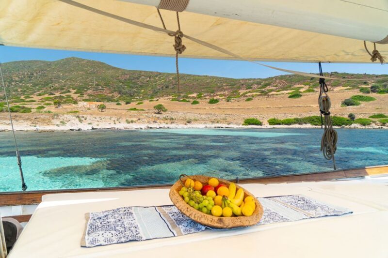 From Stintino: Asinara Vintage Sailing Boat Tour with Lunch - FAQ