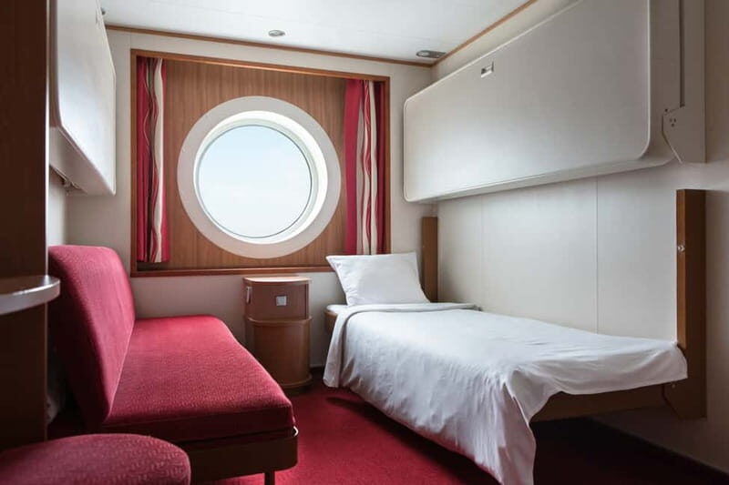 From Stockholm: 3-Day Return Cruise to Tallinn - A Practical Look at the Stockholm to Tallinn 3-Day Return Cruise