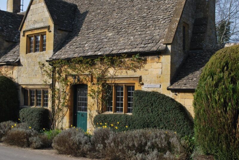 From Stratford-on-Avon/Moreton-in-Marsh: Secret Cotswolds - Exploring the Full-Day Cotswolds Experience