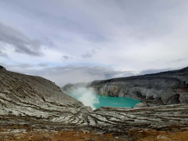 From Surabaya: 3D2N Mount Bromo and Ijen Crater Guided Tour - Key Points