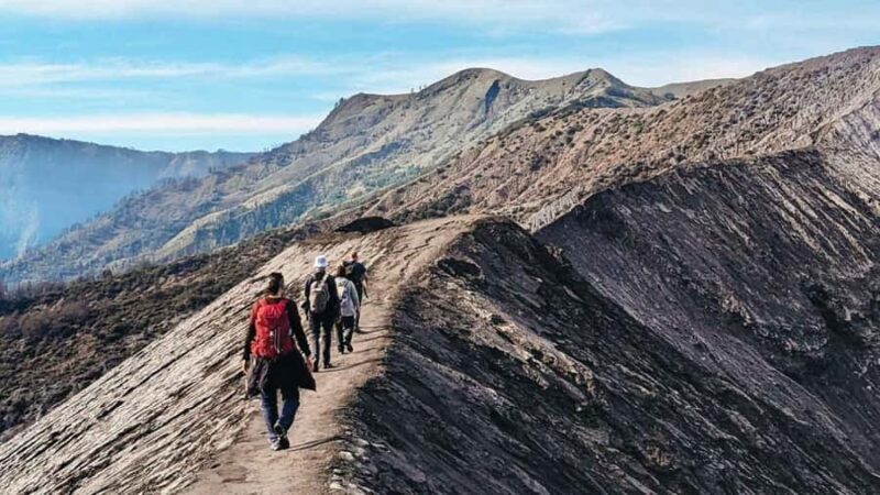 From Surabaya or Malang: Tumpak sewu, Mount Bromo, Ijen 3D2N - The Mystical Blue Fire and Sulfur Miners at Ijen