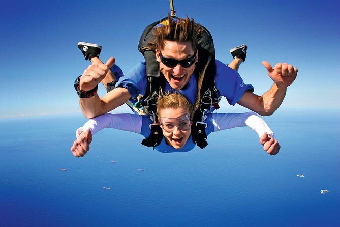 From Sydney: Tandem Skydive Experience over Wollongong Beach - What’s Included and What’s Not
