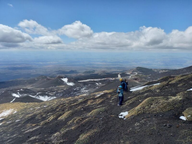 From Syracuse: Mount Etna Guided Morning Hike & Food Tasting - Transportation, Duration, and Practicalities
