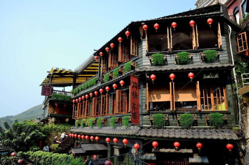 From Taipei: Full-Day Trip to Jiufen, Yehliu, Shifen & More - An In-Depth Look at the Tour Experience