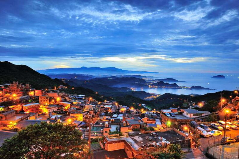 From Taipei: Old Gold Rush Town Jiufen Guided Night Tour - Key Points