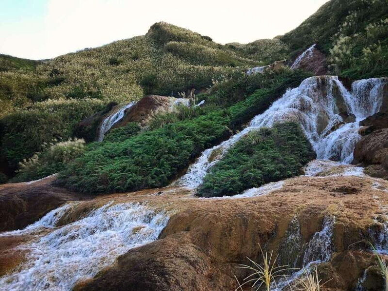 From Taipei: Old Gold Rush Town Jiufen Guided Night Tour - An Excellent Introduction to Jiufen’s Nighttime Charms