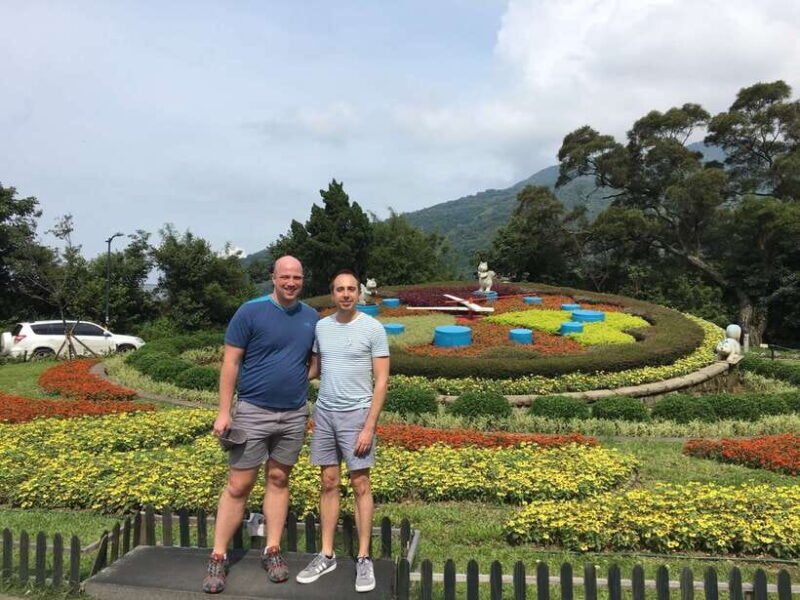 From Taipei: Private Yangmingshan Volcano and Nature Tour - Fumaroles and Landslide Terrain at Xiaoyoukeng