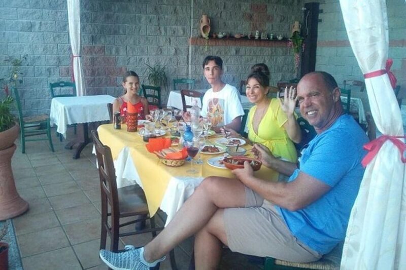 From Taormina or Catania: Private Godfather with granita - FAQ