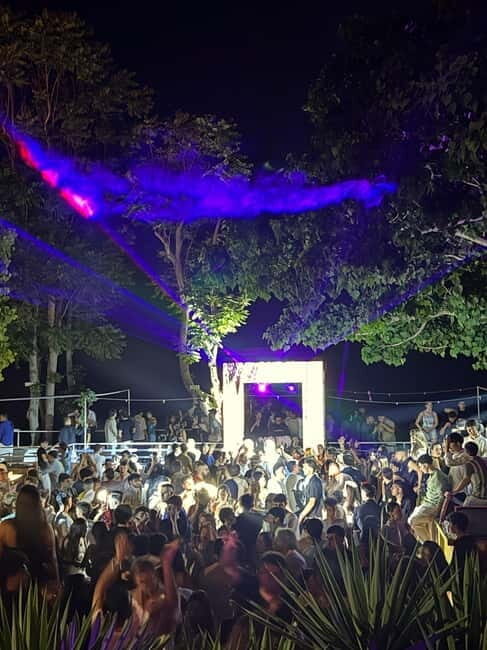 From Taormina to Catania: club, party, birthday, bachelorett - Authenticity and Local Vibe