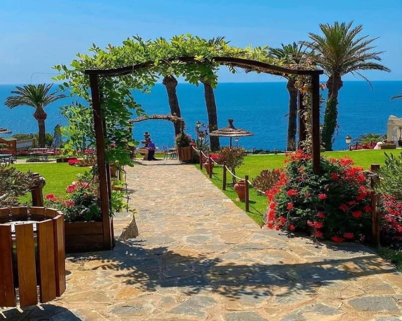 From Tarifa to Tanger: complete tour+ camel ride+ food - Key Points