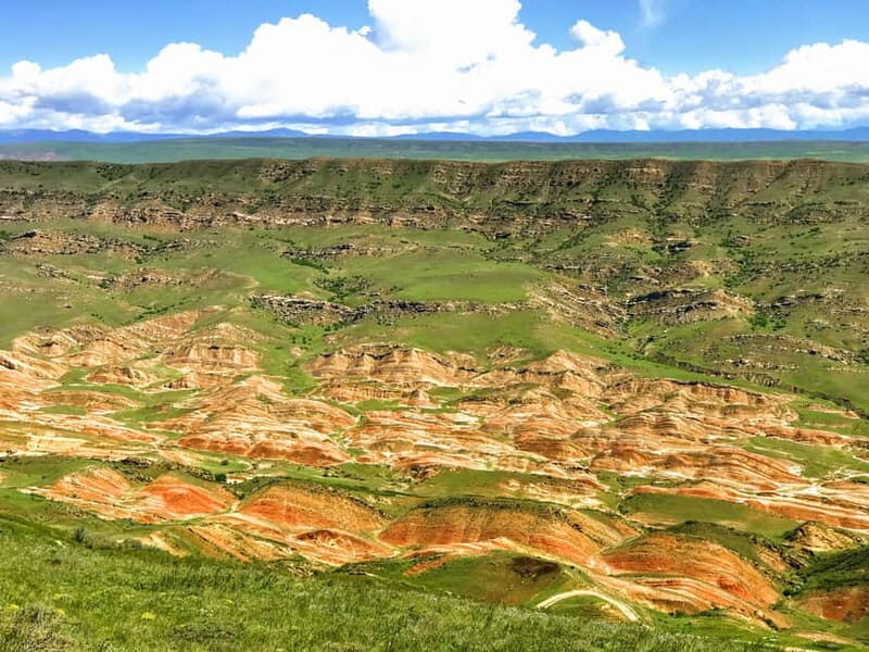 From Tbilisi: David Gareji, Rainbow Mountains & Sighnaghi - An In-Depth Look at the Tour