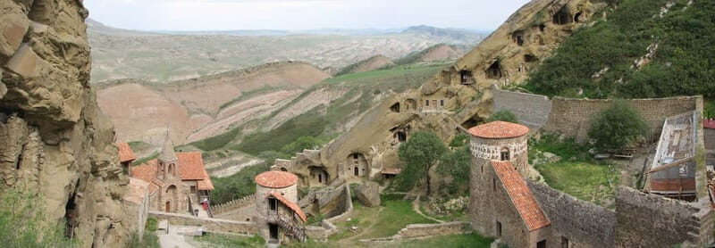 From Tbilisi: David Gareji, Rainbow Mountains & Sighnaghi - Practical Tips for Travelers