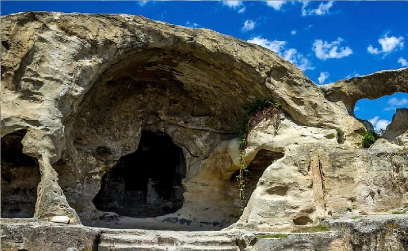From Tbilisi: Gori and Uplistsikhe Group Tour - Key Points