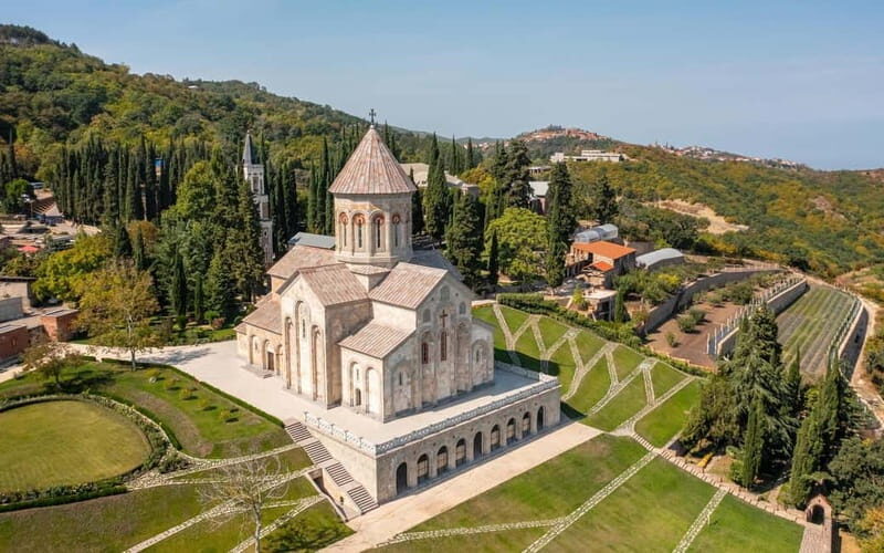 From Tbilisi: Kakheti Wine, History & Traditions Day Trip - Key Points