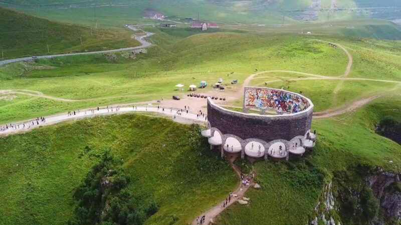From Tbilisi: Kazbegi, Gudauri & Gergeti Group Day Tour - Transport & Schedule