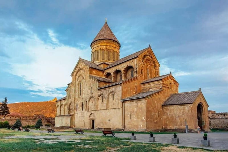From Tbilisi: Mtskheta, Gori, Stalin Museum, and Uplistsikhe - Exploring Georgia: A Full-Day Journey from Tbilisi to Mtskheta, Gori, and Uplistsikhe