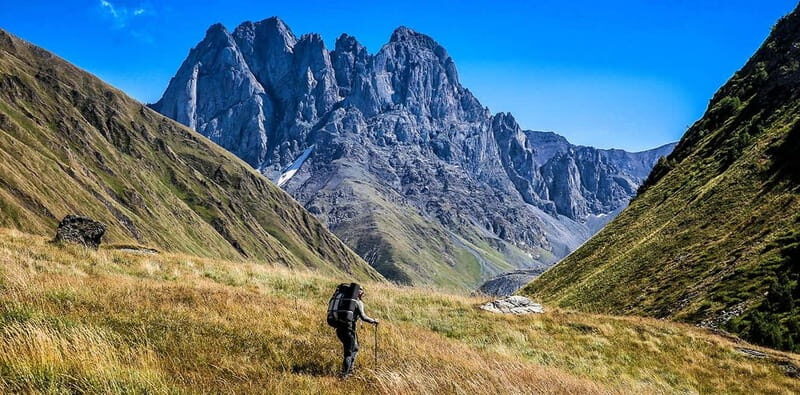 From Tbilisi to Kazbegi, Ananuri, Gudauri & Gergeti - Transportation & Group Dynamics