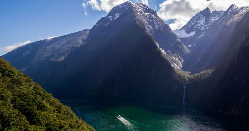 From Te Anau: Milford Sound Cruise & Scenic Coach Tour - The Route and Stops in Detail