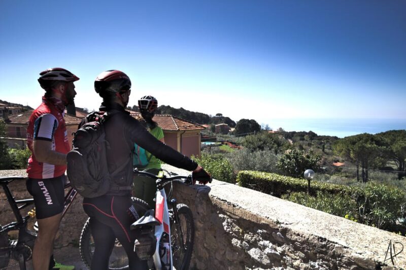From the Hills of the Sun to Montemarcello: E-Bike Tour - Bocca di Magra and the Gulf of Poets
