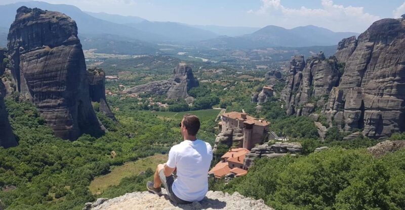 From Thessaloniki: Train Trip to Meteora & Monastery Tour - Key Points