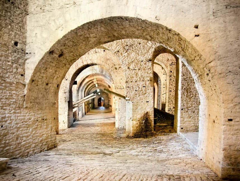 From Tirana: Guided Tour of Gjirokaster - The Iconic Houses: Kadare and Hoxha