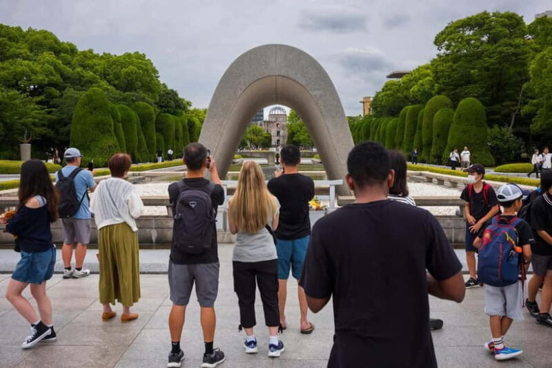 From Tokyo: Hiroshima and Miyajima Day Trip by Bullet Train - Lunchtime and Local Flavors