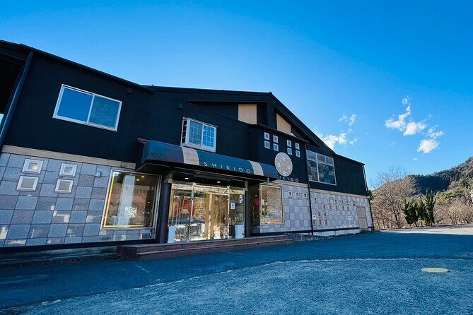 From Tokyo: Mount Fuji, Macha Workshop and Shopping Tour - FAQ