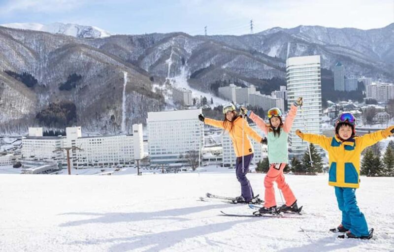From Tokyo: Naeba Ski Resort Day Trip with Lift Pass - Key Points